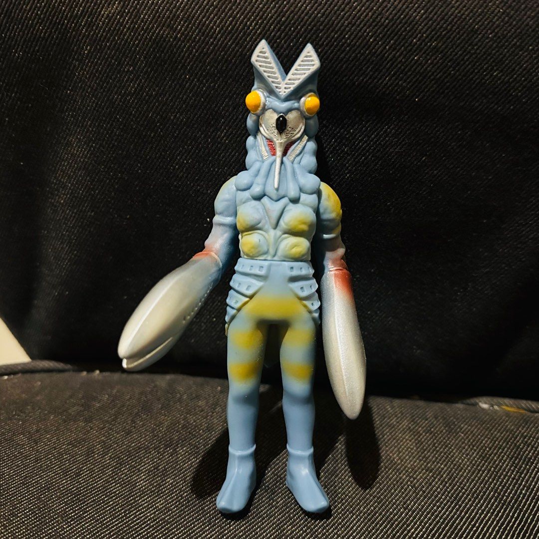 ALIEN BALTAN - Bandai 2013 ULTRAMAN MONSTER Kaiju Figure Ultra Monster ...