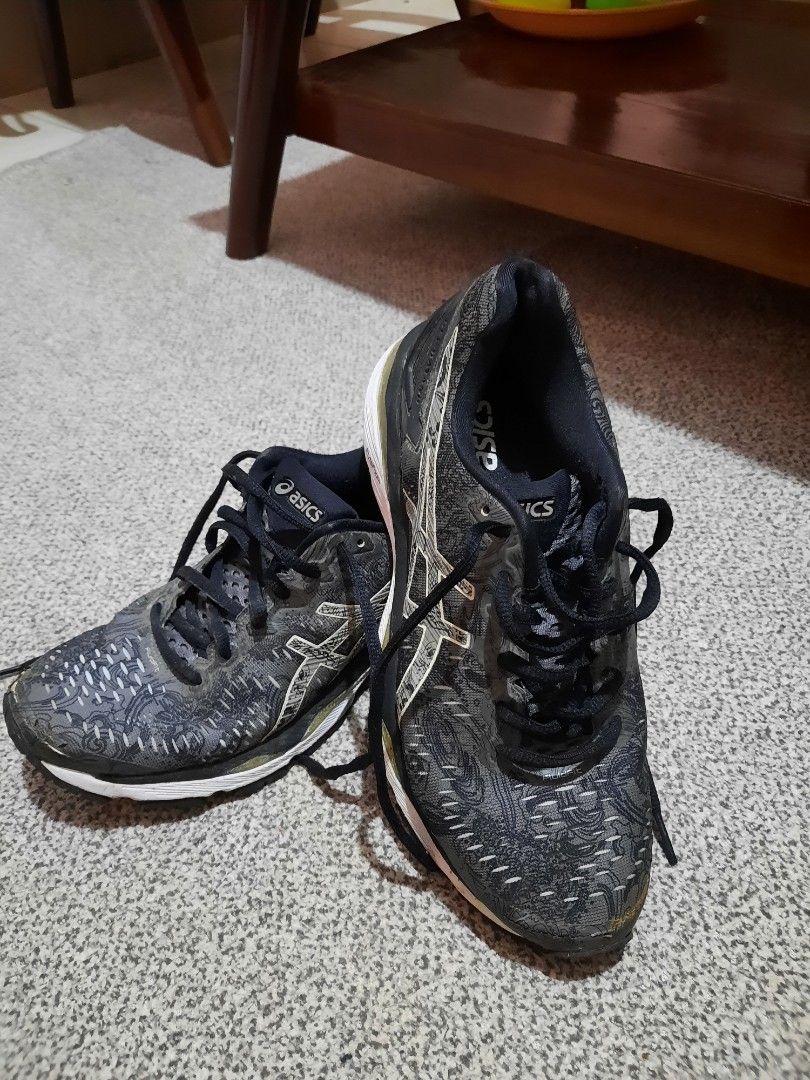 Asic hitam, Fesyen Wanita, Sepatu di Carousell