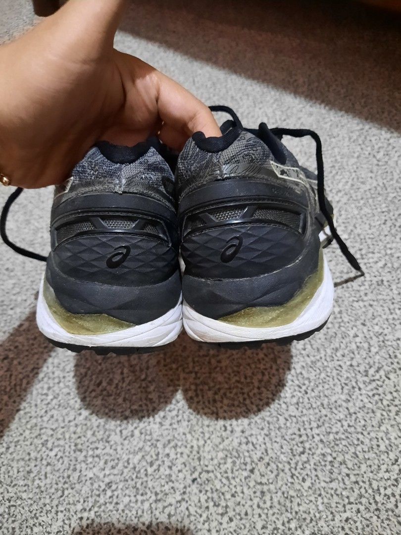 Asic hitam, Fesyen Wanita, Sepatu di Carousell