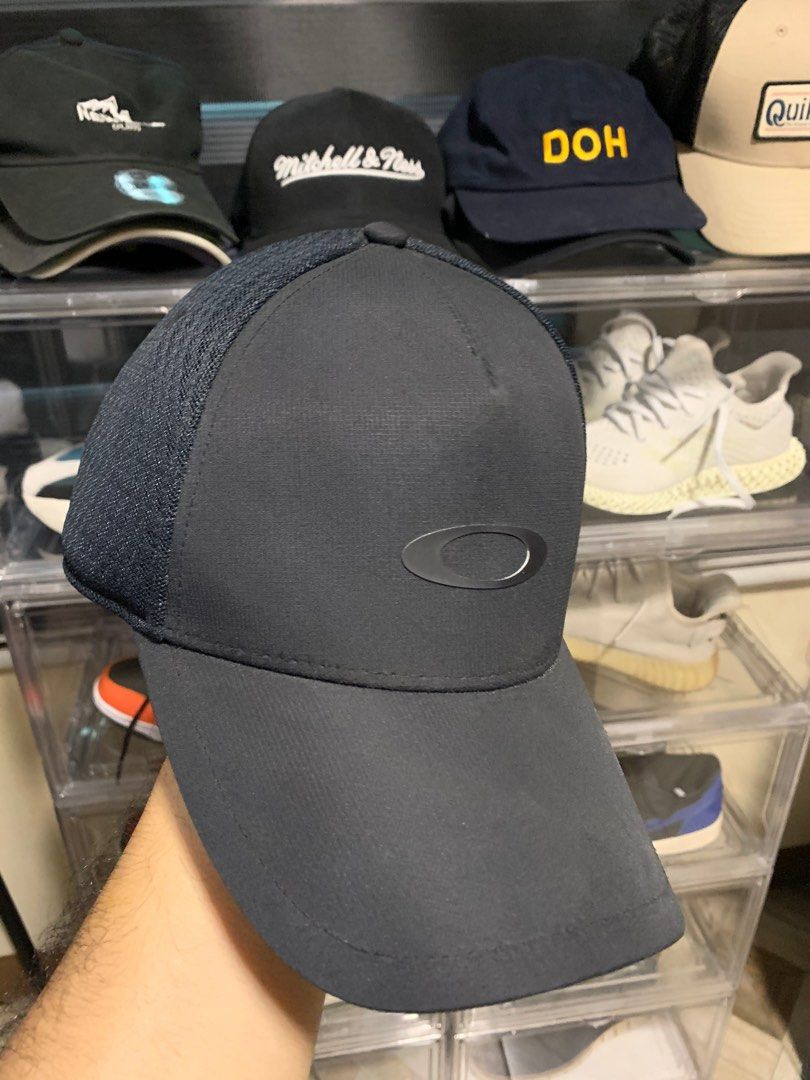 Authentic Caps on Carousell