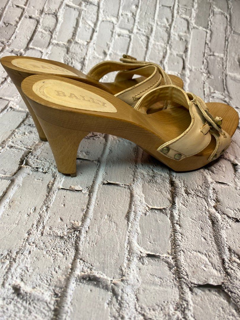 Bally Wooden Heels, Women's Fashion, Footwear, Heels on Carousell