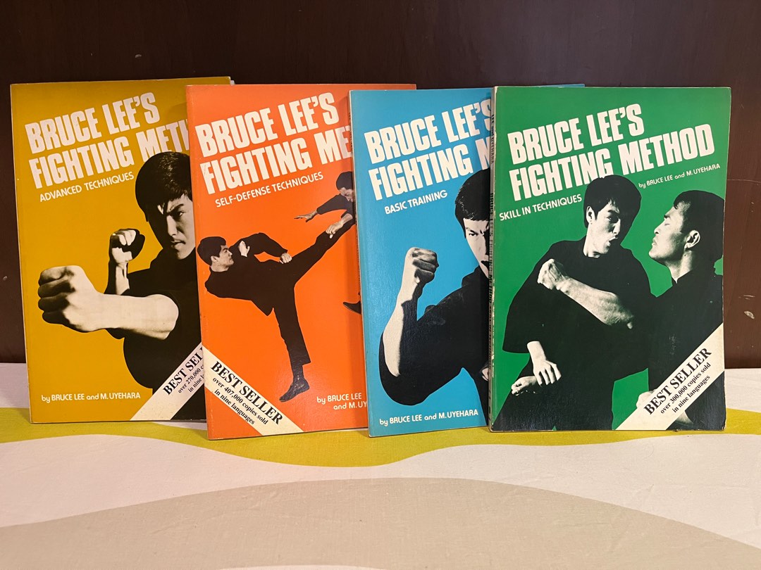 Bruce Lee fighting method - a set of 4books, 興趣及遊戲, 書本 & 文具, 雜誌及其他 ...