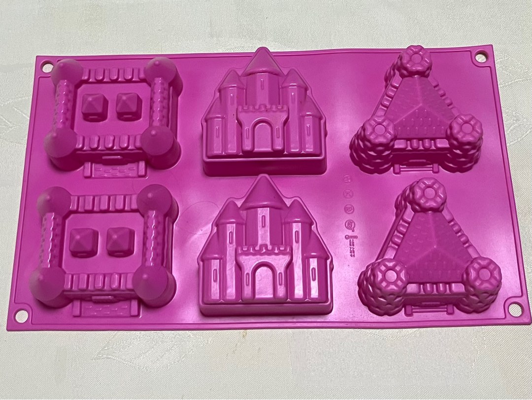 Cake Castle Mould, Furniture & Home Living, Kitchenware & Tableware ...