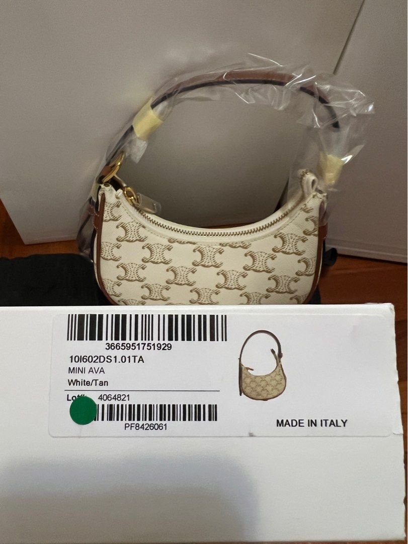 Celine Mini Ava in Triomphe Canvas and Calfskin, 名牌, 手袋及銀包 - Carousell