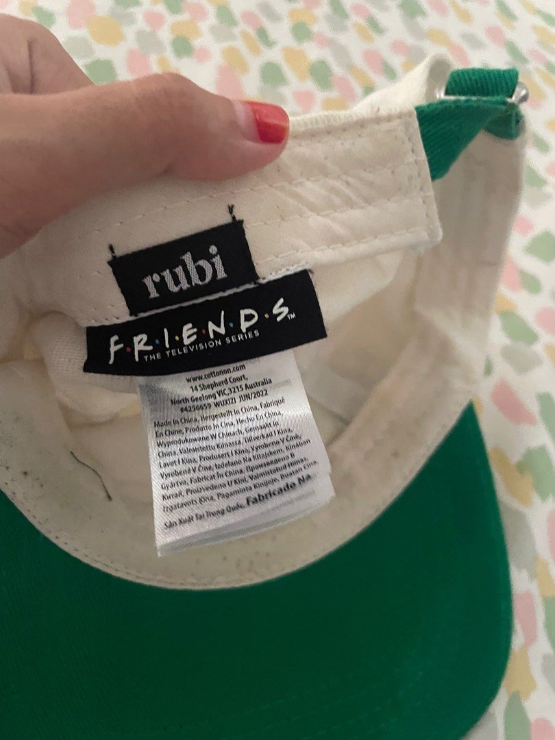 Central Perk Cap, Men's Fashion, Watches & Accessories, Cap & Hats on ...