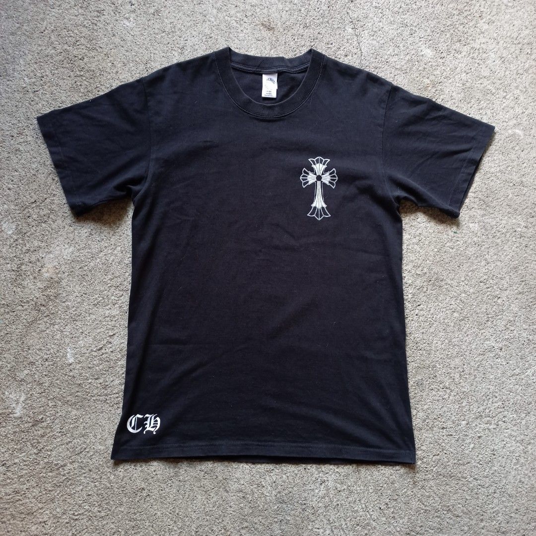 Chrome hearts cross logo tee, Men's Fashion, Tops & Sets, Tshirts & Polo Shirts on Carousell