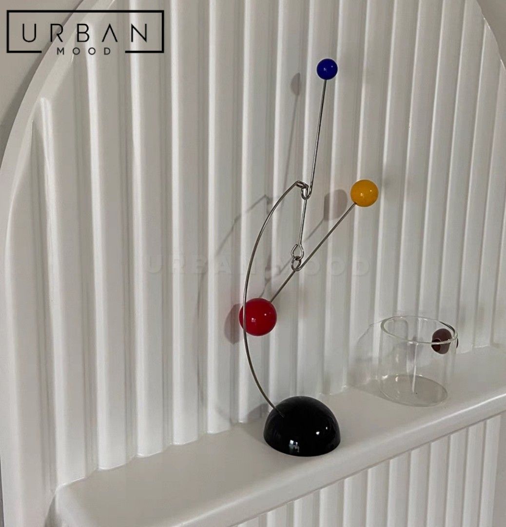 DAPPER Modern Display Shelf, Furniture & Home Living, Furniture ...
