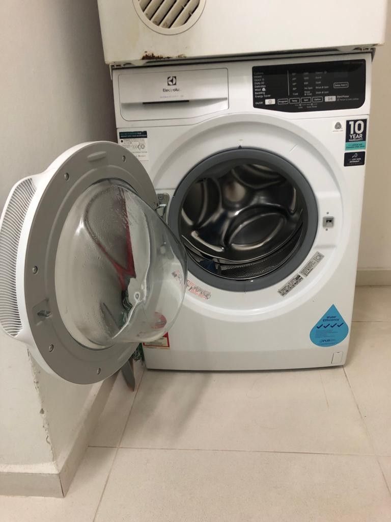 Electrolux Bundle - washer and dryer, TV & Home Appliances, Washing ...