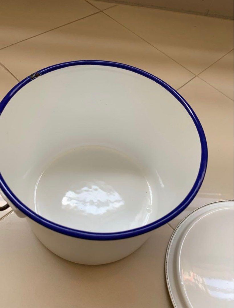 Enamel container, Furniture & Home Living, Kitchenware & Tableware ...