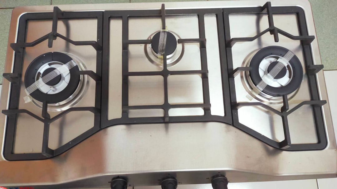 exsol built gas stove 3 burner, Furniture & Home Living, Kitchenware ...