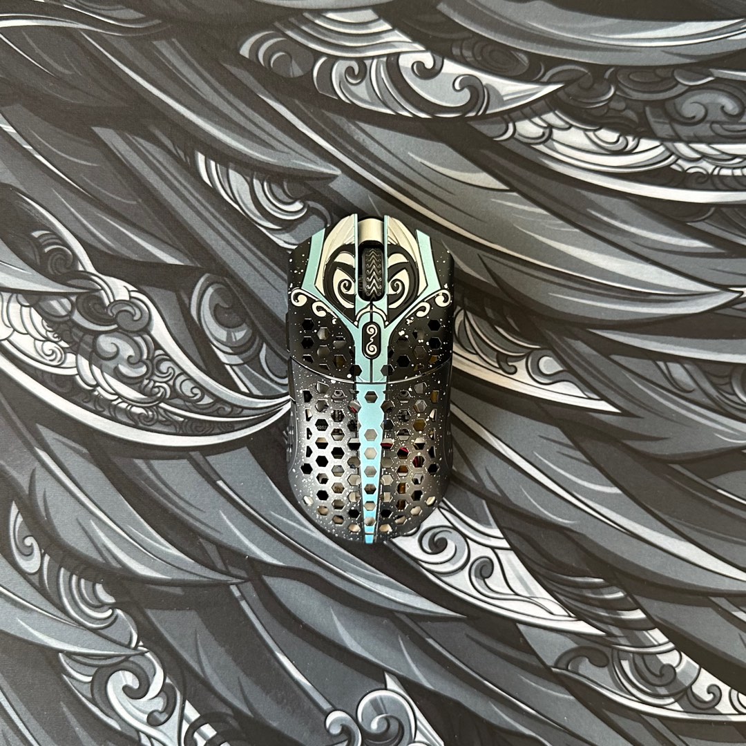 Finalmouse Starlight-12 Phantom (Small, modded), Computers & Tech ...