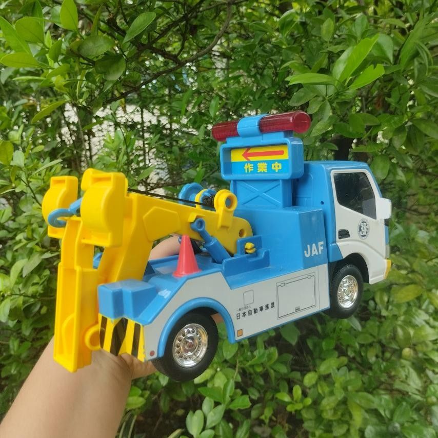 Friction JAF Tow Truck Car, Hobbies & Toys, Toys & Games on Carousell