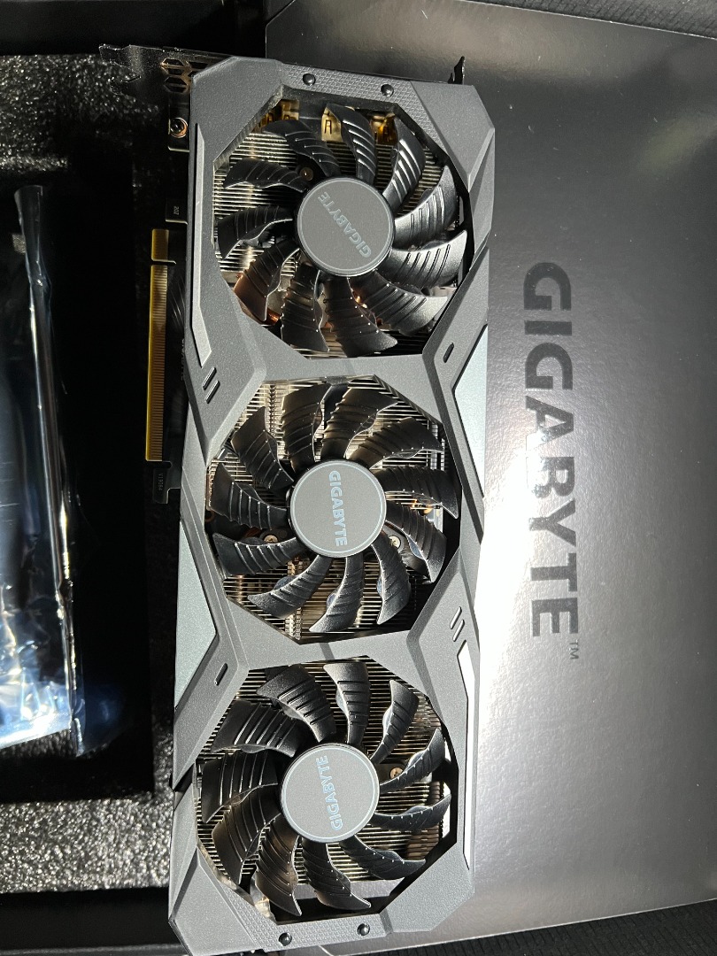 Gigabyte RTX 2070 Super Gaming OC, Computers & Tech, Parts ...