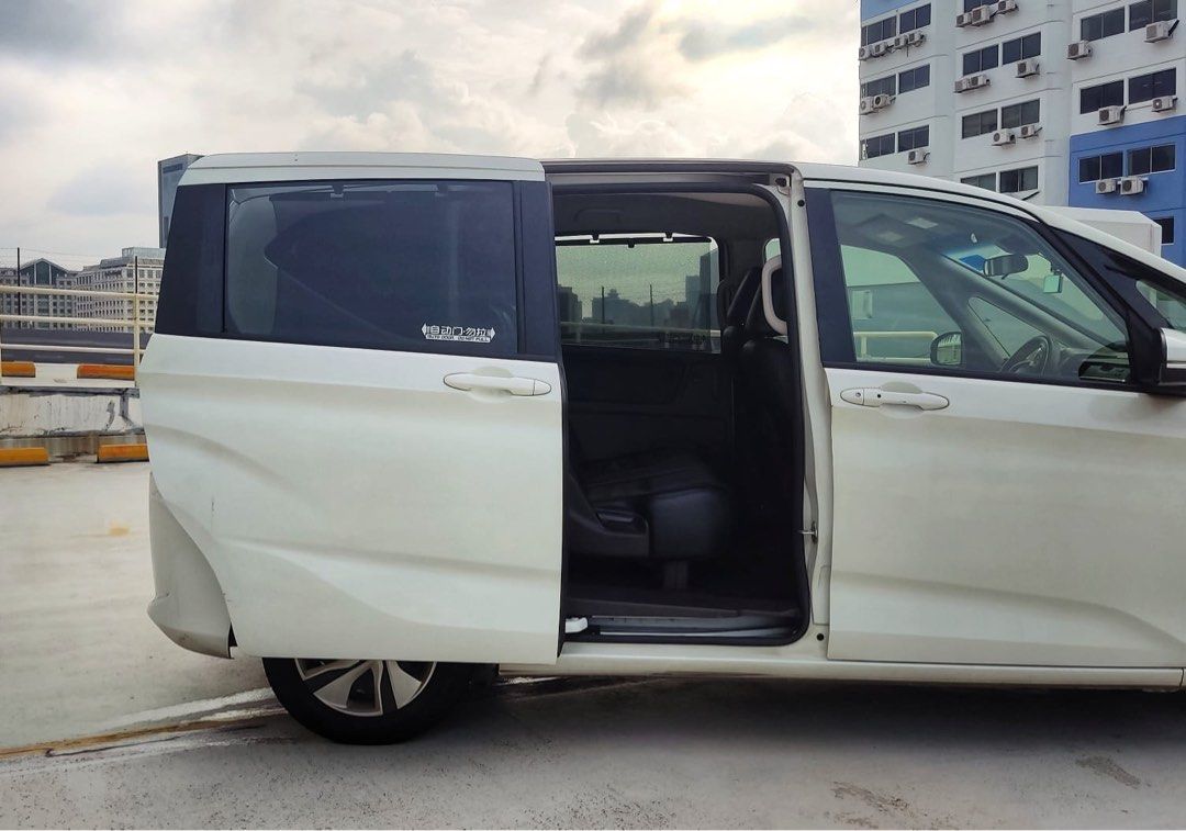 Honda Freed hybrid MPV Grab/GoJek/Tada/Ryde/Lalamove/Personal use, Cars ...