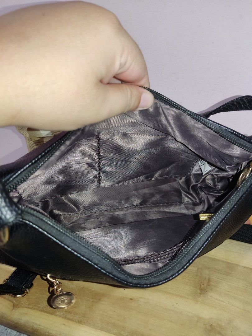 Jing pin mini sling bag on Carousell