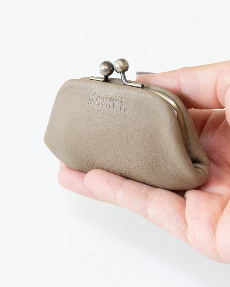 Kanmi Fukafuka Shell Gamaguchi Coin Purse (Color: Milk Chocolate ...