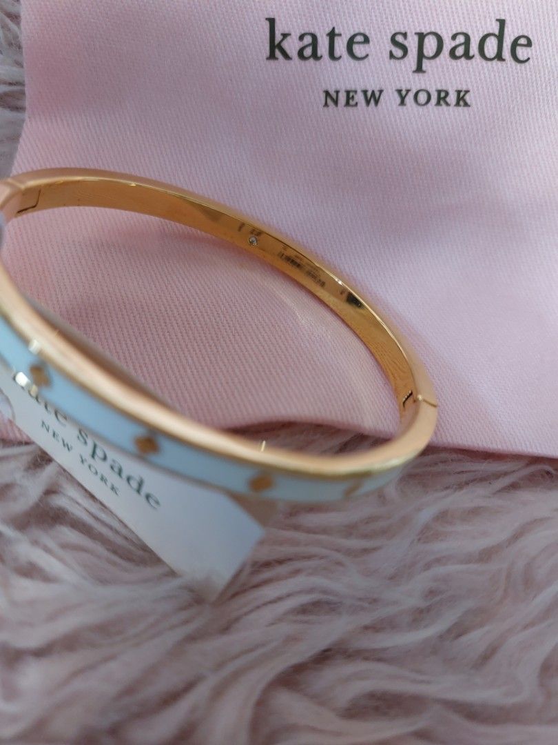 Kate Spade Spot the Spade Enamel Hinged Bangle, Women's Fashion ...