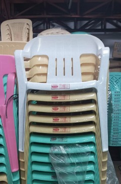 KIDDIE CHAIRS & TABLES COFTA RUBY, Babies & Kids, Baby Nursery & Kids ...