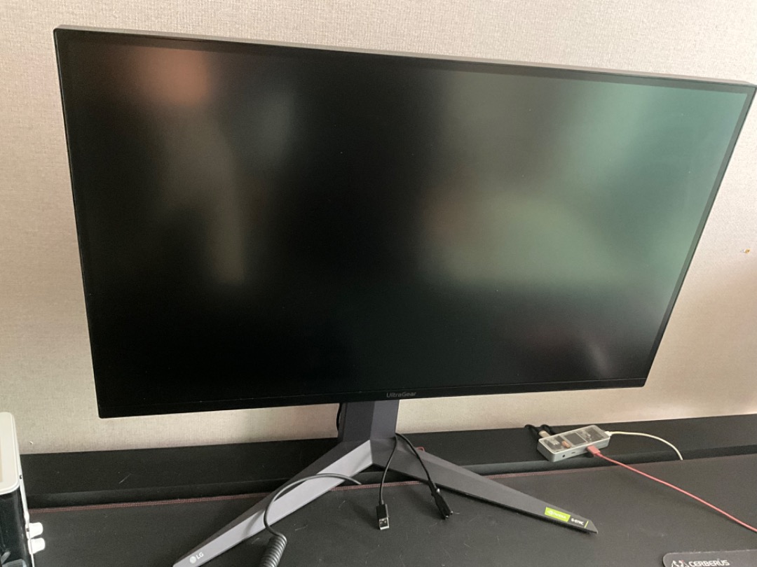 LG 32GQ950, Computers & Tech, Parts & Accessories, Monitor Screens on ...