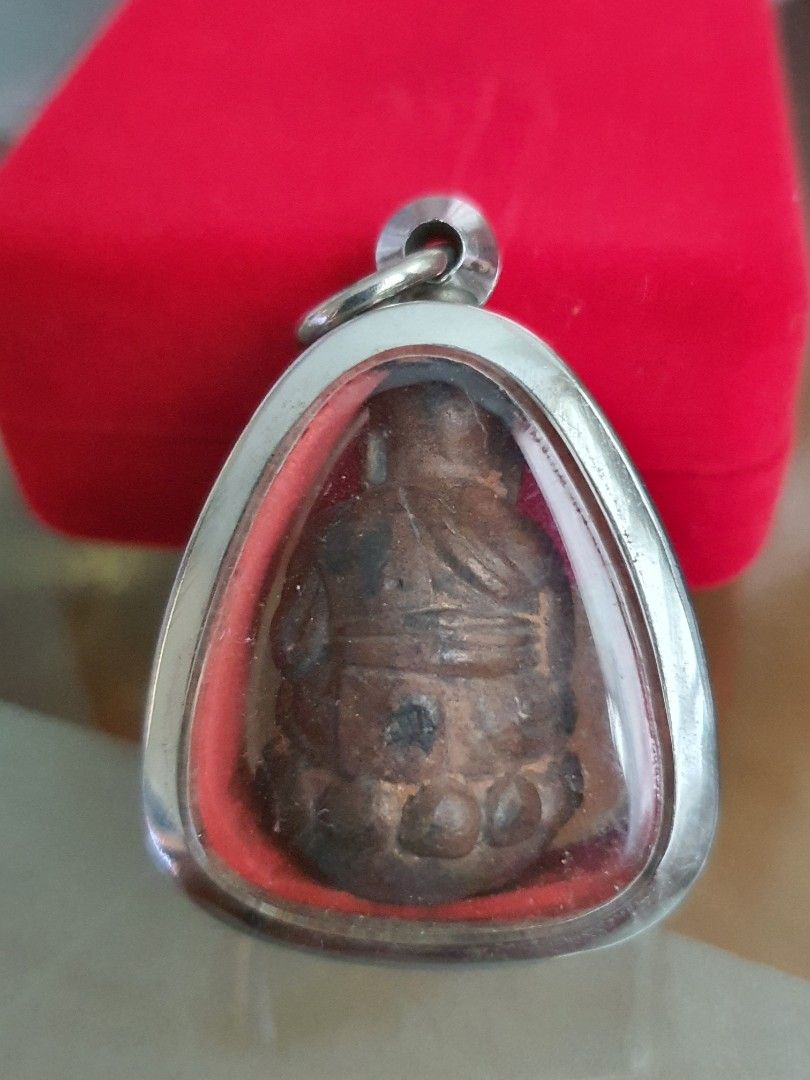 LP Thuad Rooplor ~ Archan Daeng, Hobbies & Toys, Memorabilia ...