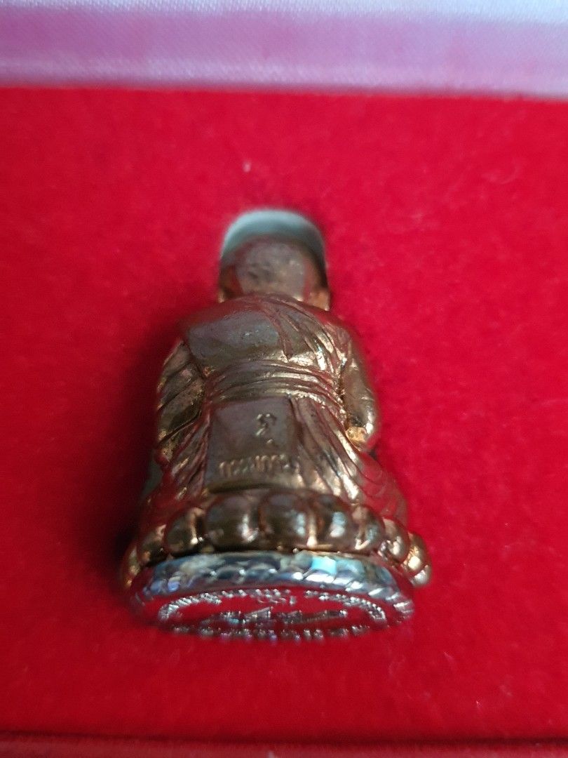 LP Thuad Rooplor ~ Archan Daeng, Hobbies & Toys, Memorabilia ...