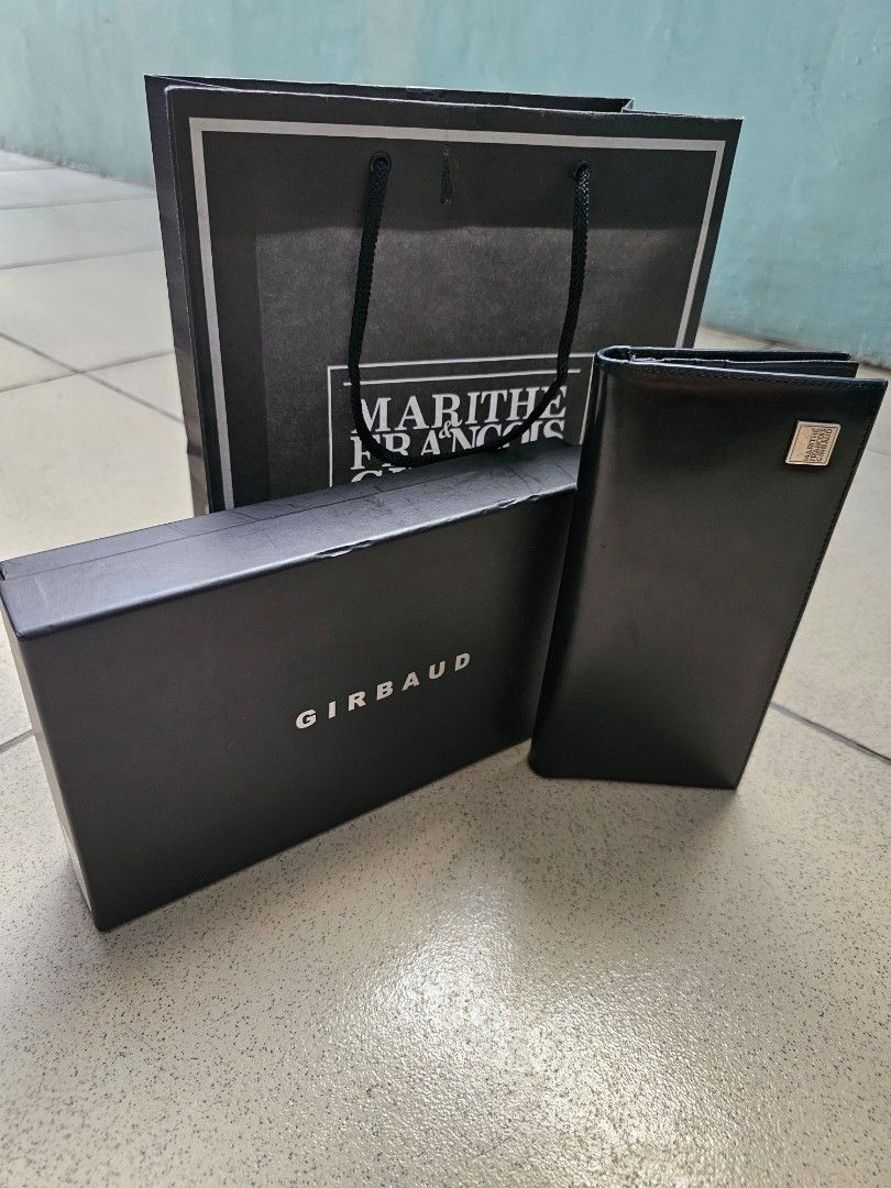 Marithe Francois Girbaud Men Long Wallet, Men's Fashion, Watches ...