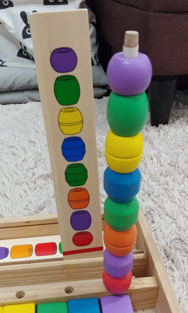 Melissa & Doug Bead Sequencing Set on Carousell