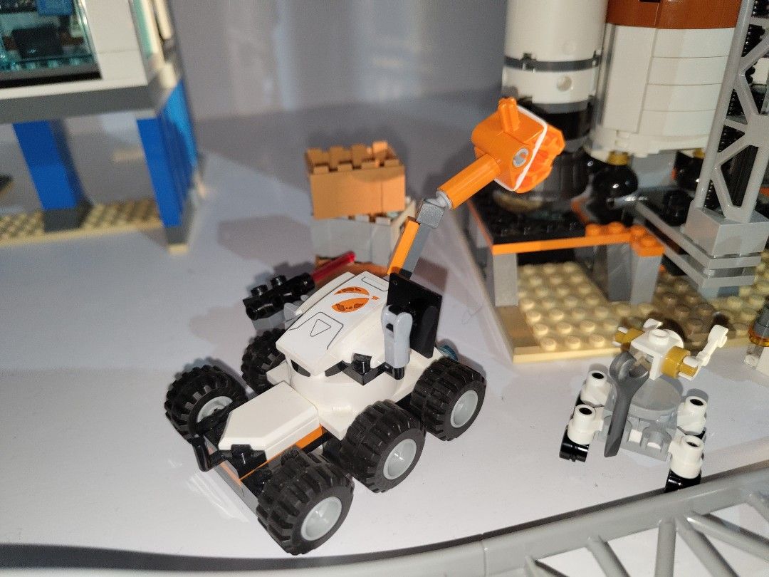 Multiple Lego rockets/spaceships form different sets, Hobbies & Toys ...