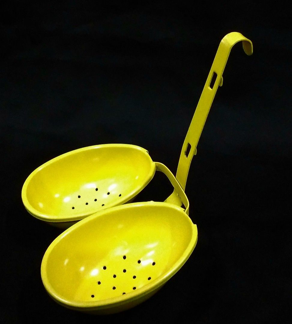 Old egg poacher, Hobbies & Toys, Collectibles & Memorabilia, Vintage ...