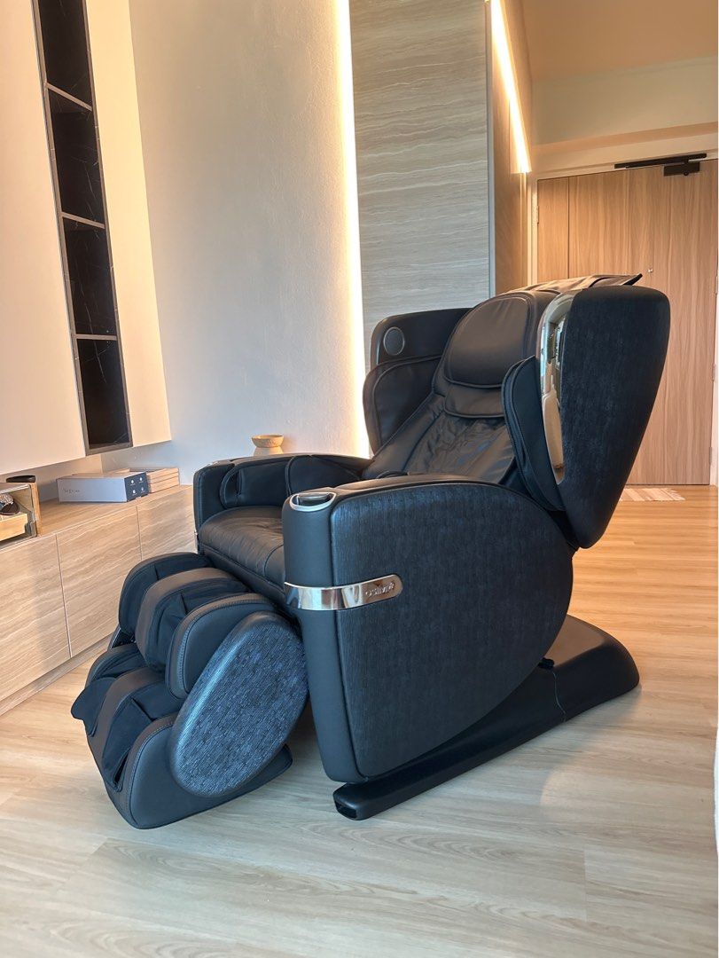 Osim uLove 2 Massage Chair (Corporate), Health & Nutrition, Massage ...