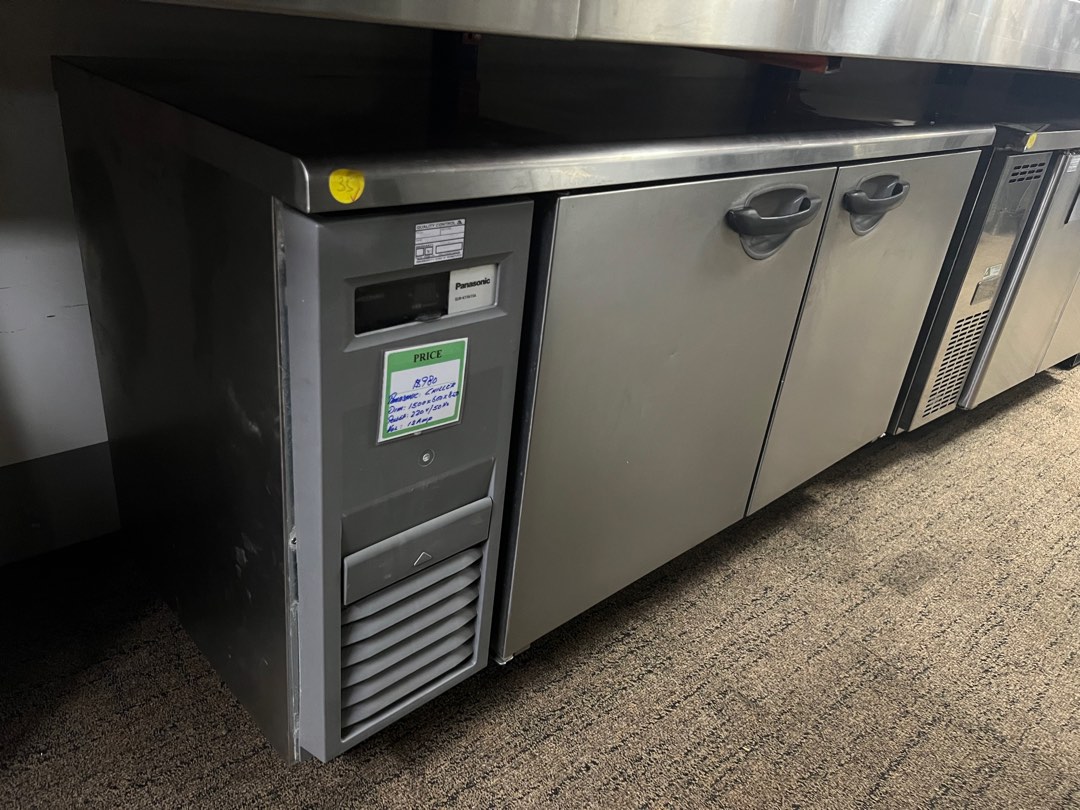 Panasonic Pillarless 2 Door Counter Chiller 1500 x 600, TV & Home ...