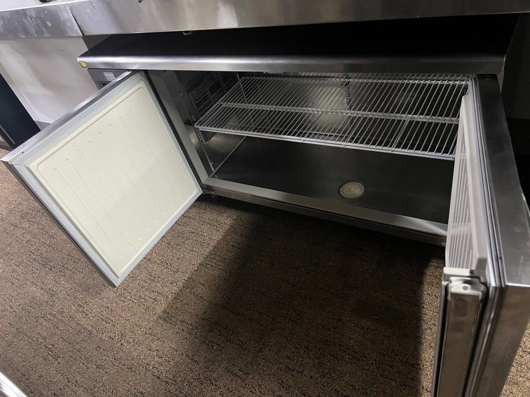Panasonic Pillarless 2 Door Counter Chiller 1500 x 600, TV & Home ...