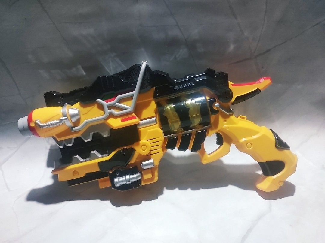 Power Rangers Dino Charge Sentai Gabu Revolver Japan Version, Hobbies ...