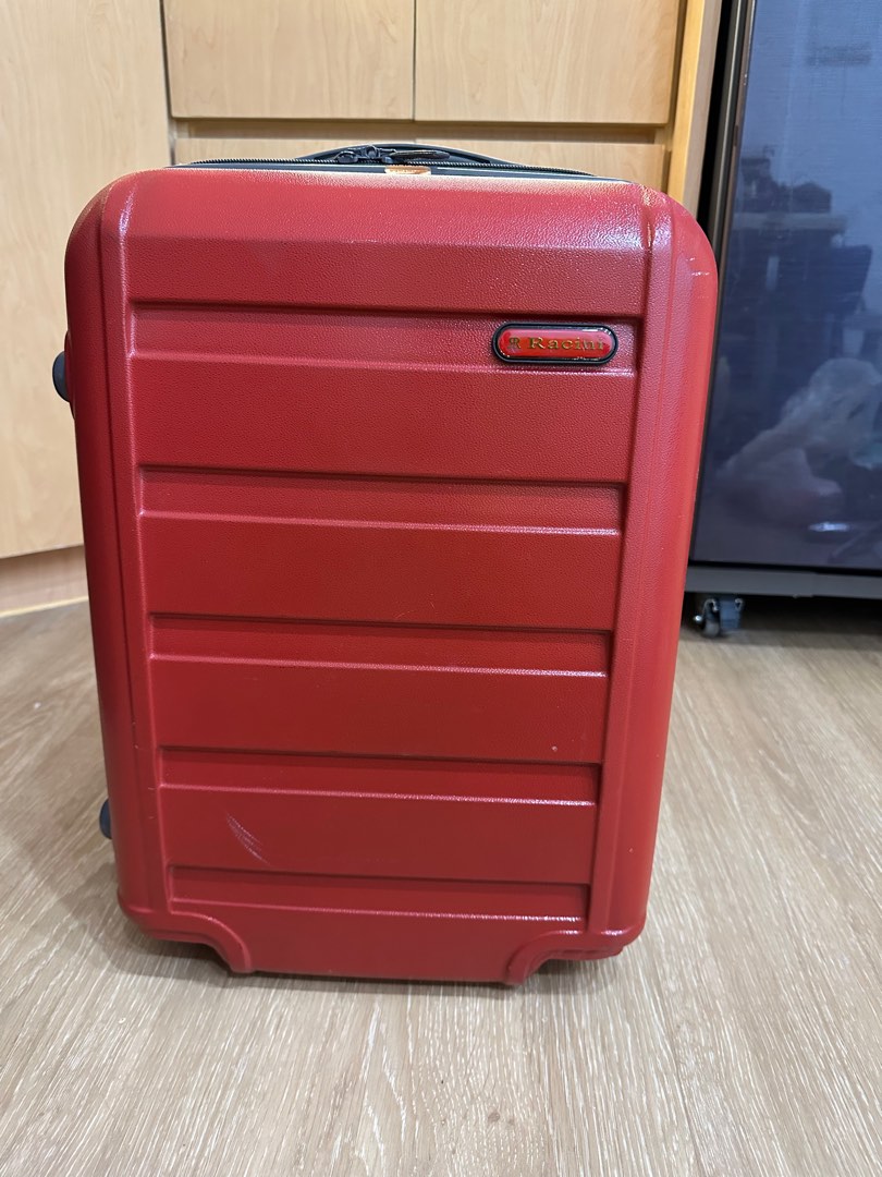 RACINI cabin size luggage, Hobbies & Toys, Travel, Luggage on Carousell