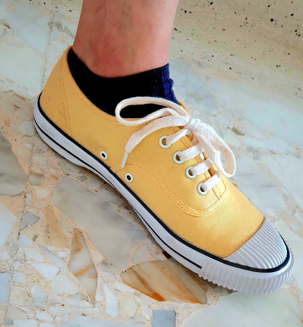 Rare Lemon Yellow BATA tennis canvas shoe sneakers. nike, adidas ...