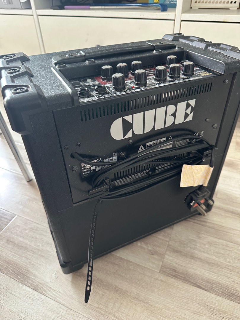 Roland cube 20Xl amplifiers, 音響器材, Soundbar、揚聲器、藍牙喇叭、耳擴 - Carousell