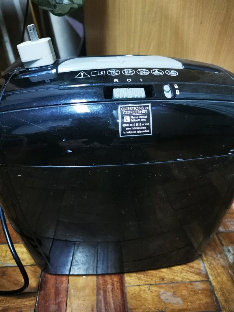 Slightly Used Paper Shredder, Computers & Tech, Office & Business ...