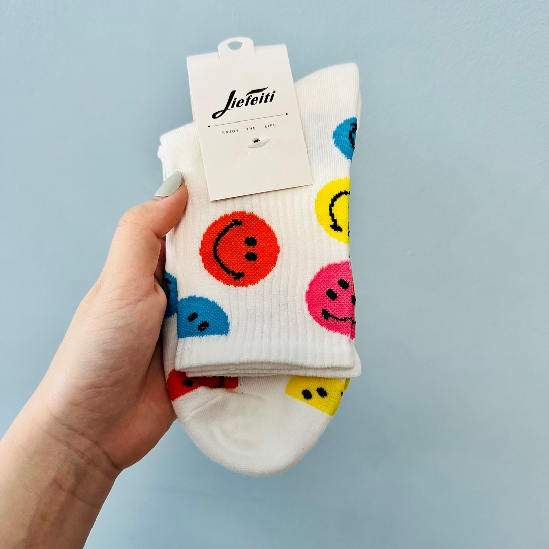 smiley face long socks, Men's Fashion, Watches & Accessories, Socks on ...