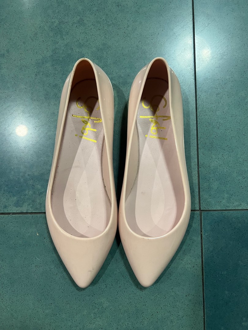 SoFab Jelly Shoes, Women's Fashion, Footwear, Flats & Sandals on Carousell