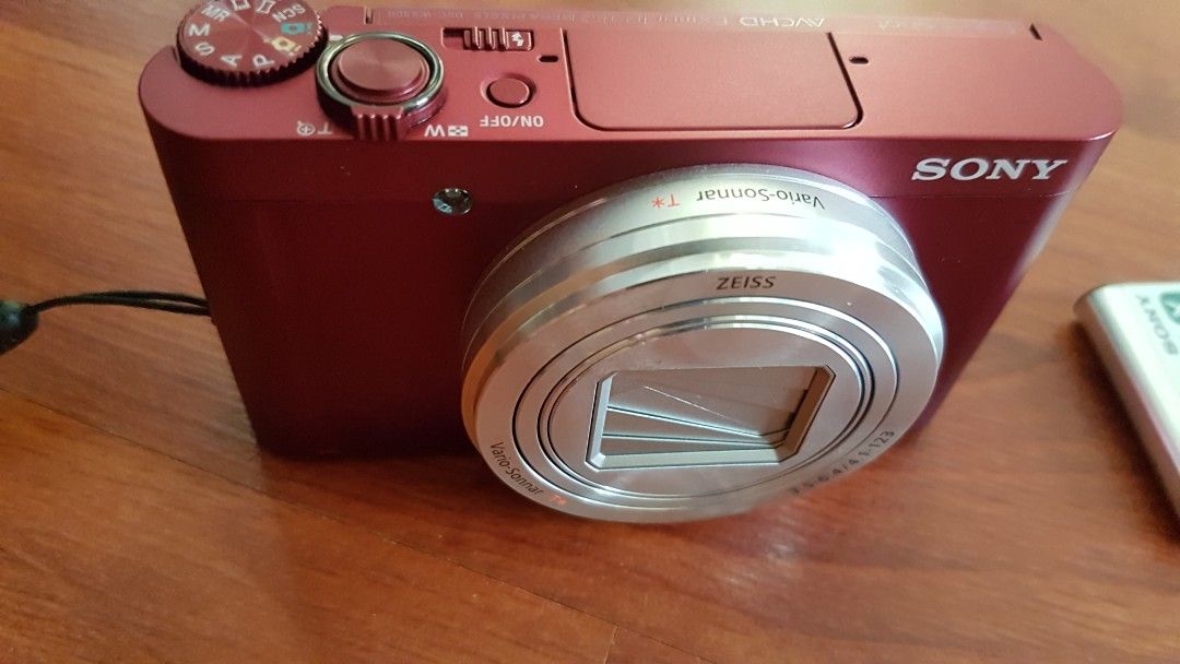 Sony cybershot dsc-wx500, Photography, Cameras on Carousell
