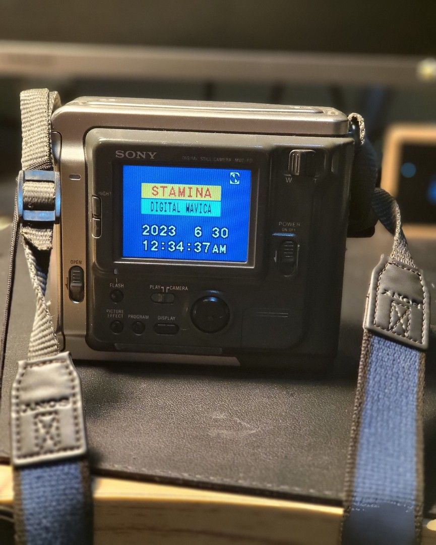 Sony Digital Maciva MVC FD7, Photography, Cameras on Carousell