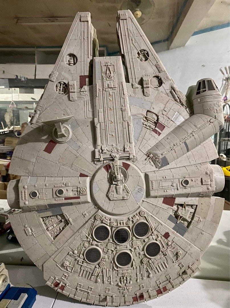 Star Wars | Millennium Falcon (only), Hobbies & Toys, Toys & Games on Carousell
