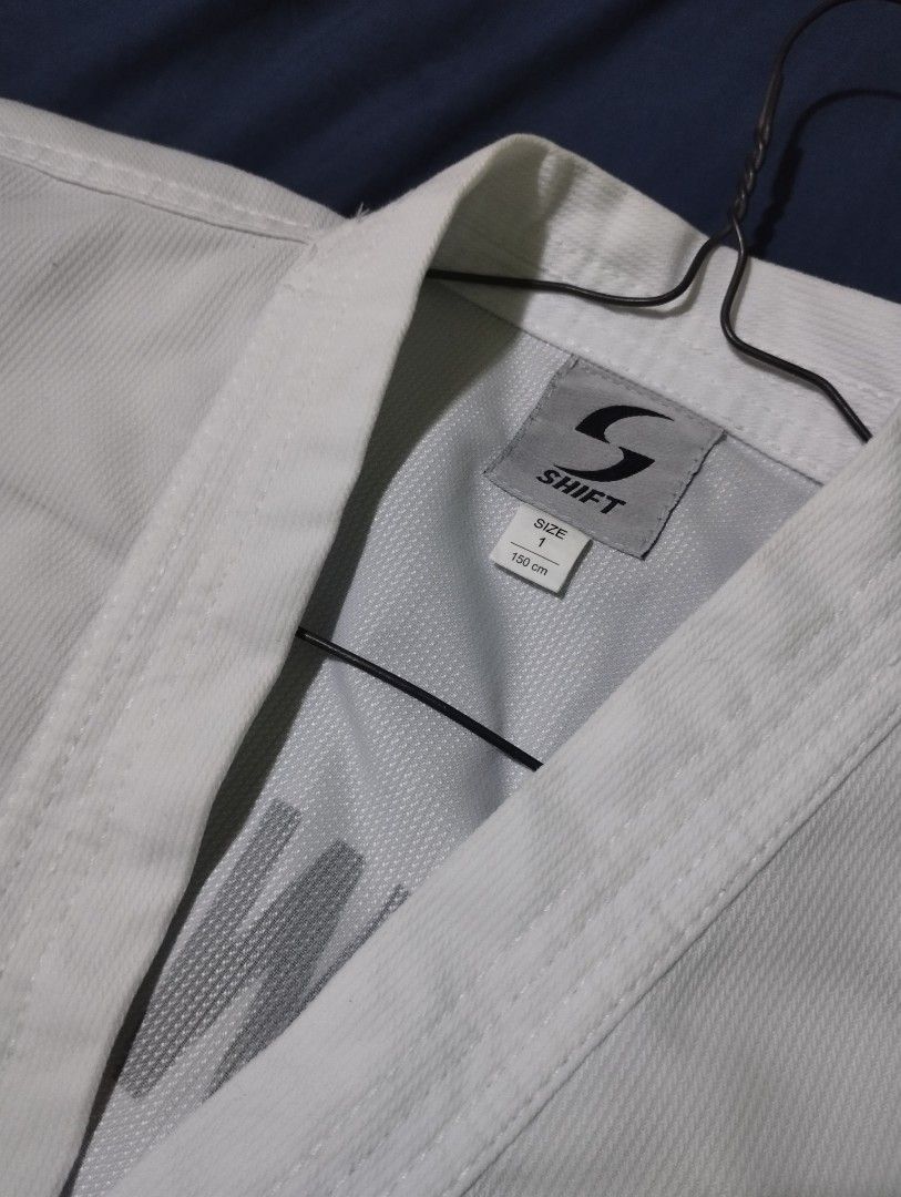 Taekwondo Training and Kyorugi Dobok for Sale on Carousell