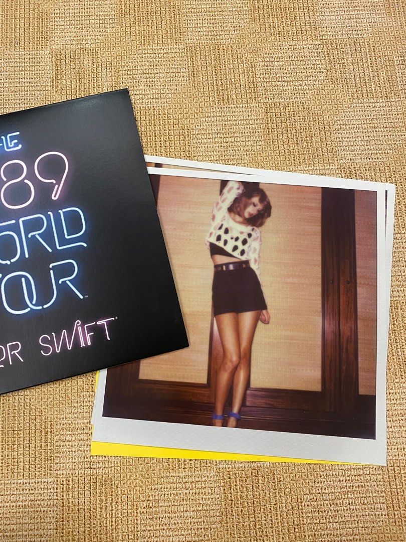 Taylor Swift 1989 VIP Lithographs (Photo Set), Hobbies & Toys ...
