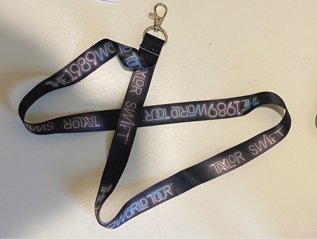 Taylor Swift Lanyard 1989 VIP (Official Merchandise), Women's Fashion ...