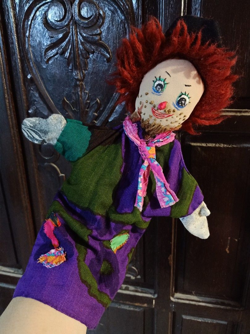 THE PAINTER HUMAN HSNDBPUPPET, Hobbies & Toys, Toys & Games on Carousell