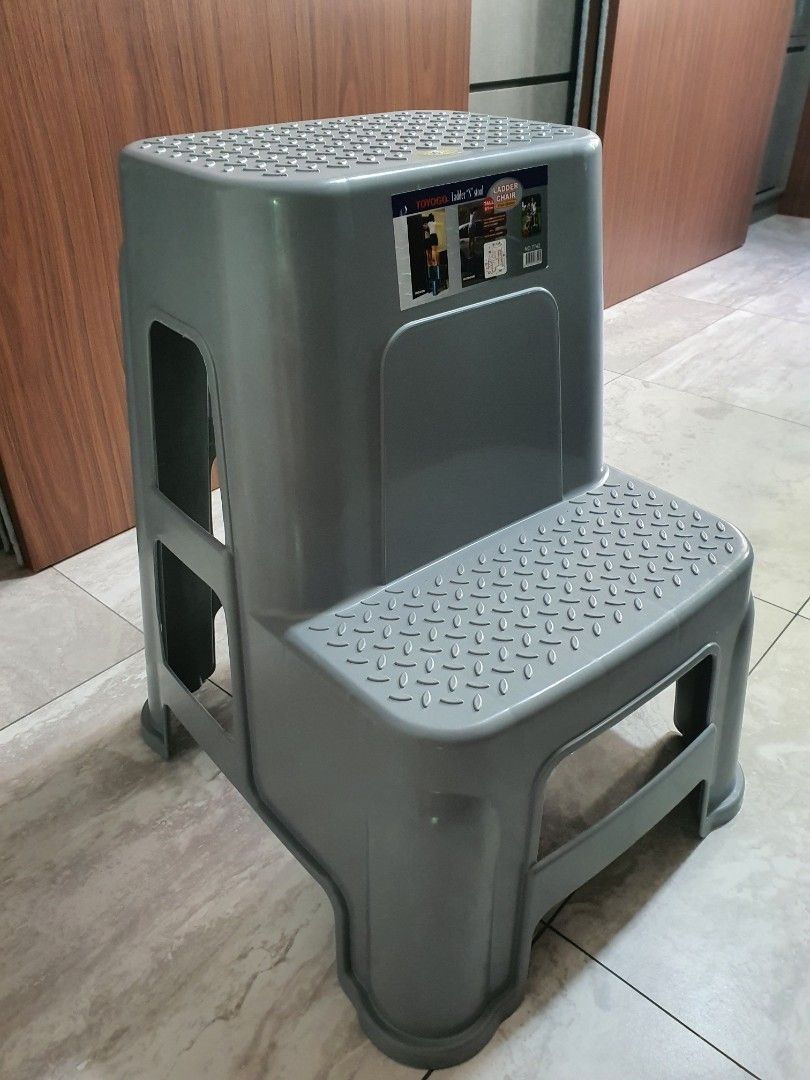 Toyogo Step Plastic Ladder, Everything Else on Carousell