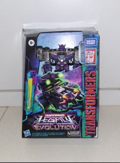 Transformers Studio series Coronation starscream Cape Crown throne ...