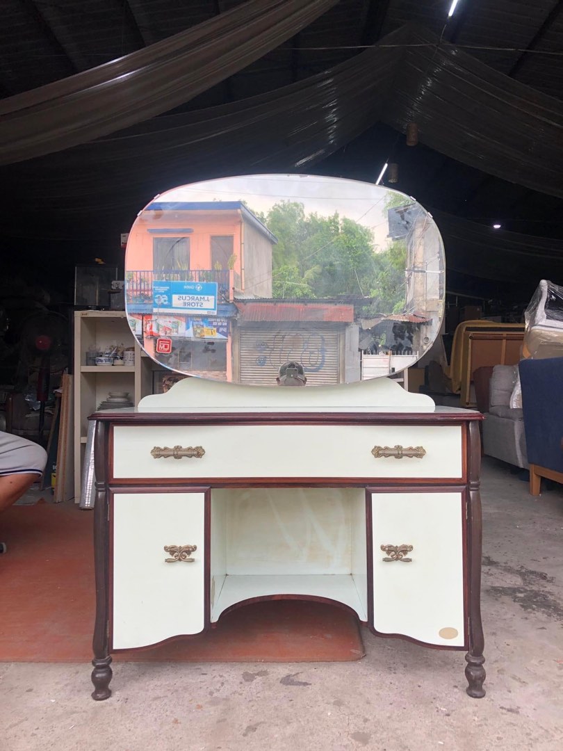 Vintage canity Dresser on Carousell
