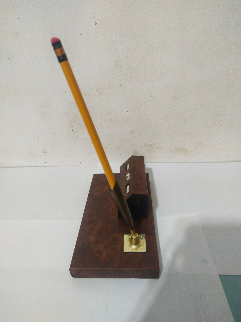 vintage Pen holder with adjustable day & date/Japan/1970s era, Hobbies ...